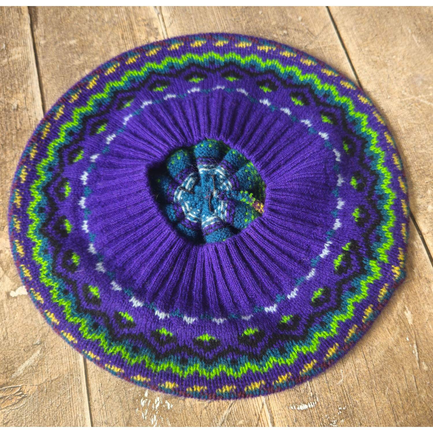 Eribe Alloa Beret Sirius Timeless