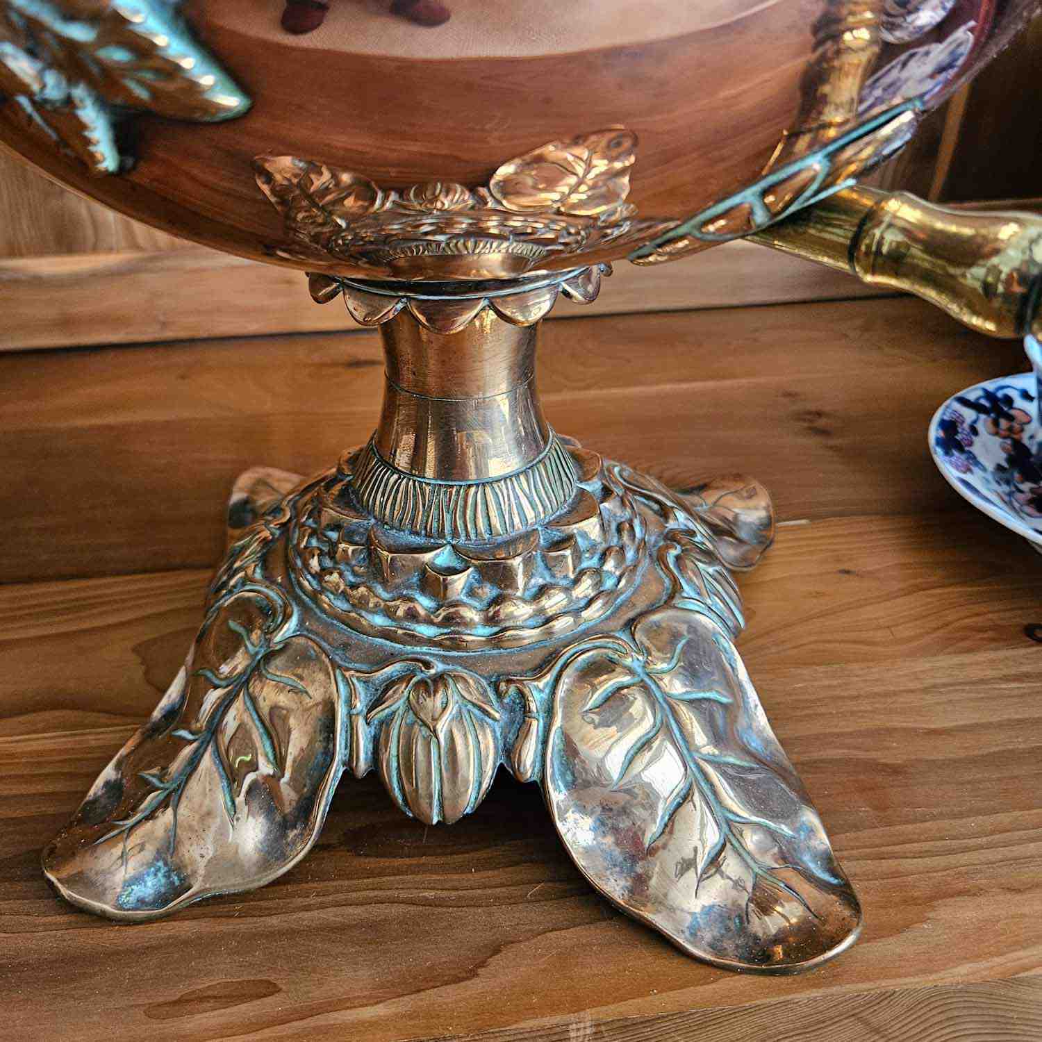 Highly decorative English Victorian copper Tea Urn Timeless